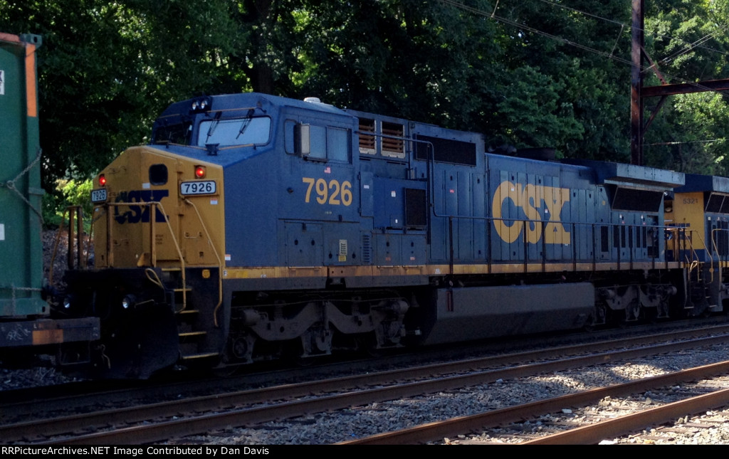 CSX CW40-8 7926 (ex LMS) with it's marker lights lit trails on Q703-02.